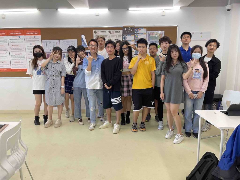 Unveiling the Ever-Evolving Self in SCIE – Shenzhen College of ...